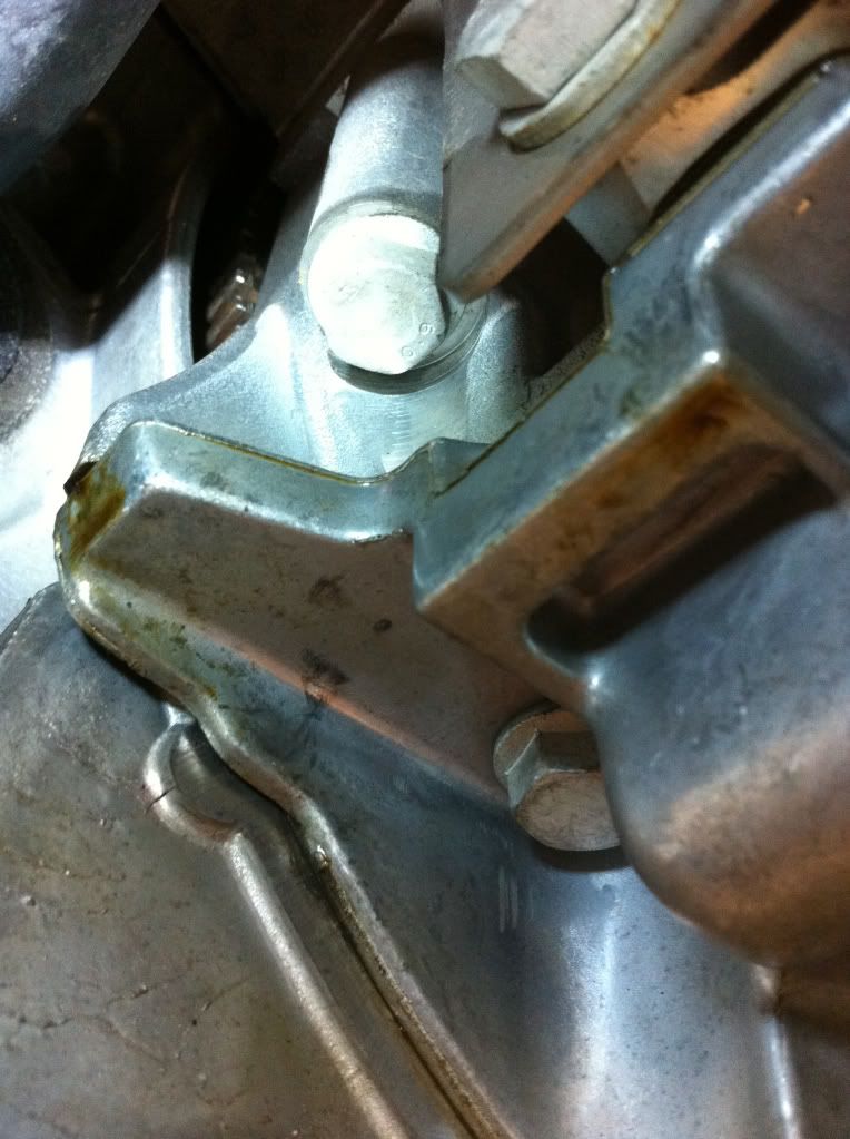 Oil leak pics | SaabCentral Forums